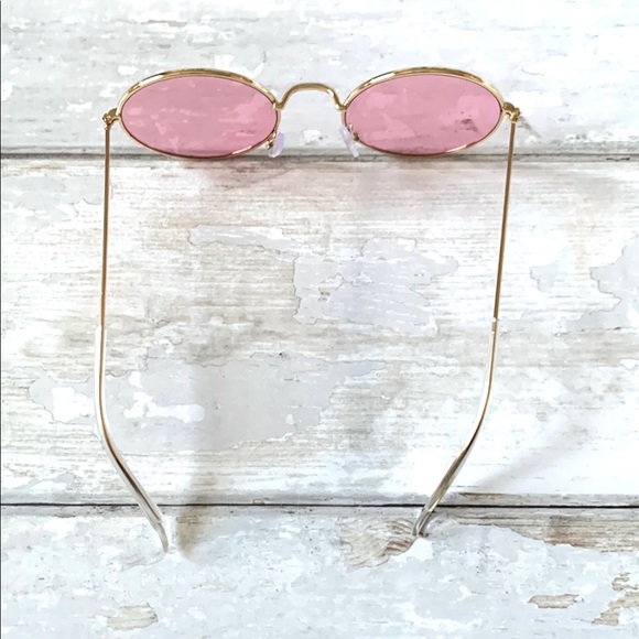 Brandy Melville | Accessories | Womens Pink Tinted Retro Round Gold ...